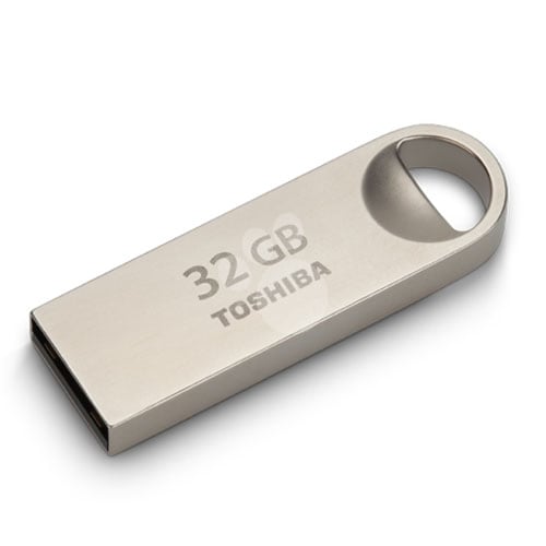 Pendrive Toshiba 32GB metálica - THN-U401S0320U4 - Winpy.cl